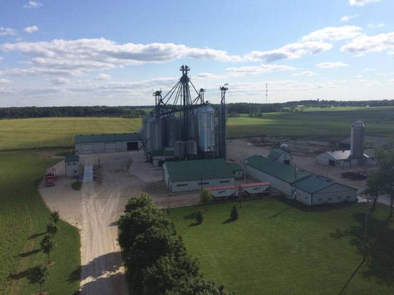 Facilities – Snobelen Farms